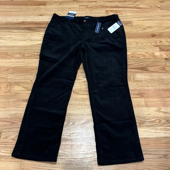 Chaps | Pants & Jumpsuits | Nwt Chaps 6 P Black Corduroy Pants | Poshmark